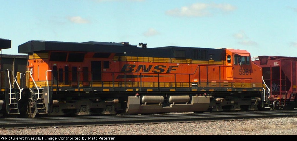 BNSF 5961